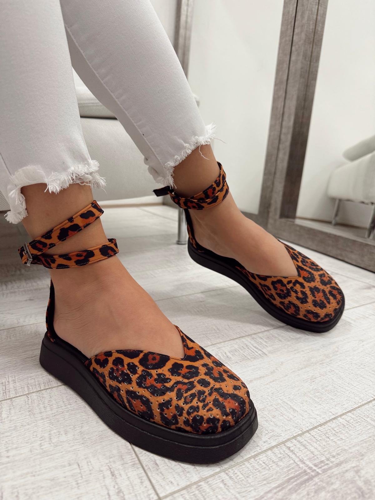 Sandale sa nižom platformom - Ženska obuća HOP HOP SHOP: Ženske cipele ...